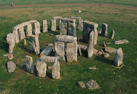 Stonehenge Facts About The Giant Stone Monuments That Are Still A