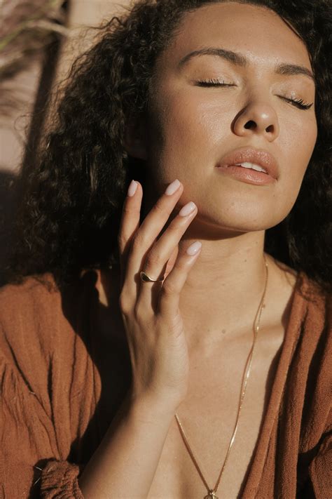 Cassandra Ring Gold Amanda Hunt