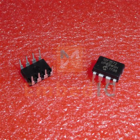 PIC12F1572 I P Microchip 8bit MCU EmbedIc