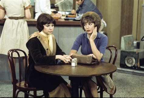 Henry Winkler Addresses Rumors That ‘laverne And Shirley Stars Were A