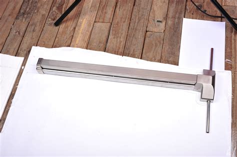 Panic Exit Device Push Bar Vertical Type DK6600S Panic Exit Device And Panic Lock Bar