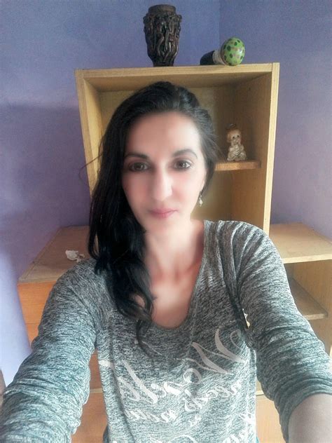 Woman Seeking Anyone Somebody Wants Me Photos Videos Page 6