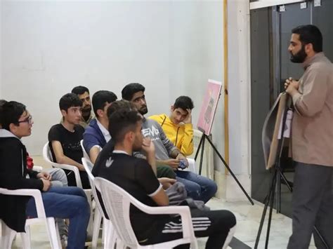 معاون پرورشی آموزش و پرورش ۵۰ هزار گروه جهاد تبیین دانش‌آموزی داریم