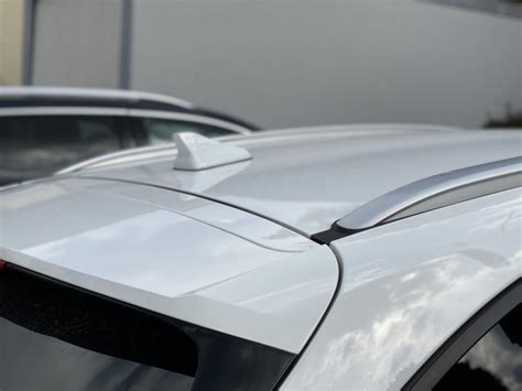 The Shark Fin On Your Car Has A Crucial Function Laptopsvilla