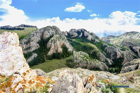 Мөнгөт цахир уул Уул усны диваажин УВСын цэнхэр хязгаар