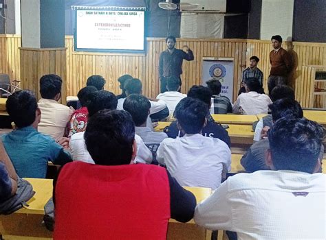 the extension lecture on computer systems and digital literacy hosted
