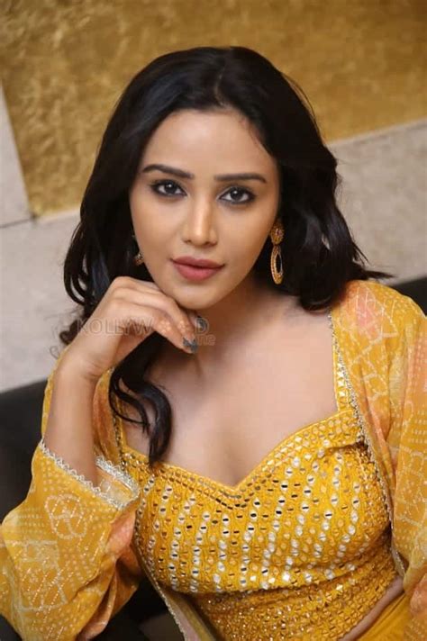 Actress Simran Gupta At Anveshi Pre Release Event Photos 09 246649 Kollywood Zone