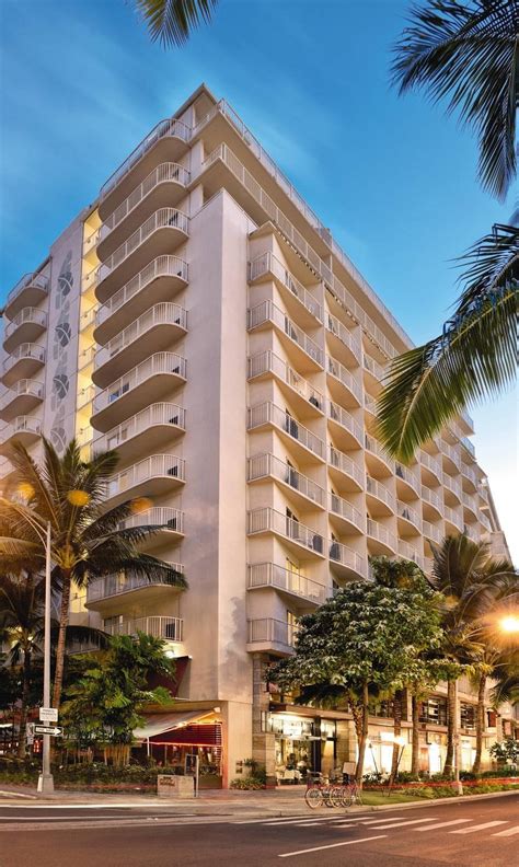 Club Wyndham At Waikiki Beach Walk Private Balconies Pictures