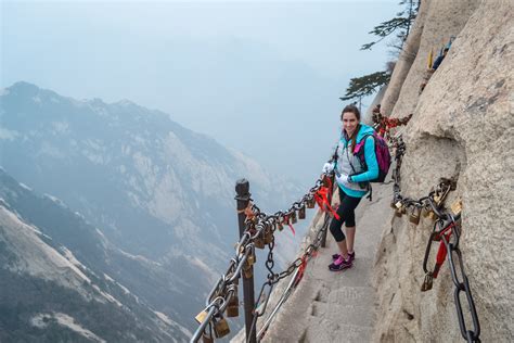 Plank Walk Huashan Mountain China Daily On X Do You Dare To Walk On