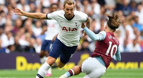 Английската преса коментира кои ще са първите трансферни цел на Тен Хаг в Манчестър Юнайтед R