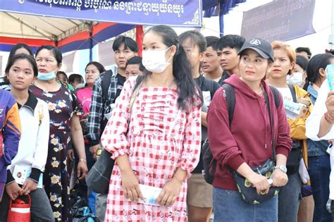 អាជ្ញាធរជាតិប្រយុទ្ធប្រឆាំងគ្រឿងញៀននិងរដ្ឋបាលរាជធានីភ្នំពេញផ្សព្វផ្សាយពីបញ្ហាគ្រឿងញៀនដល់ប្រជាពលរ