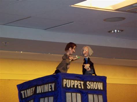 11th And 1st Doctors Compare Tools 11th Doctor Shows His Sonic Screwdriver