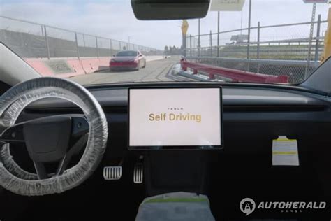 Ev 트렌드 테슬라 자율주행 현주소 생산라인에서 적재 도크까지 2km 이동