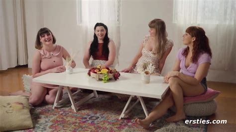 Ersties Lesbian Foursome Enjoy Hot Oral Sex