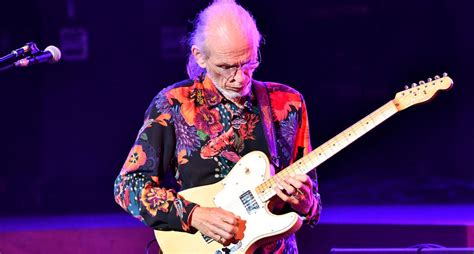Steve Howe On 6 String Explorations And How A Novatron Summit Shaped