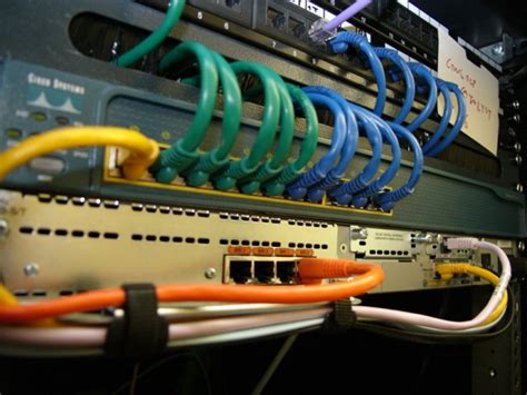 Lab 20 InterVLAN Routing Coretan Bocah IT