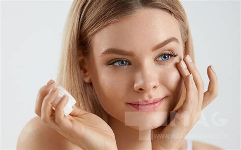 کمبود کدام ویتامین باعث پف زیر چشم می شود؟