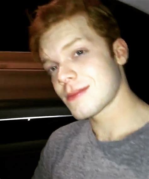 Pin By 𐇽᳝࣪᭪𝐃ɾִɑ݊ɠᦅ⃪ηfᥣყ𝅄 On Cameron Monaghan Cameron Monaghan Ian Shameless Mickey And Ian