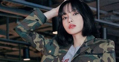 Yg Entertainment Official Provides Update On Blackpink Lisa S Solo Debut Koreaboo