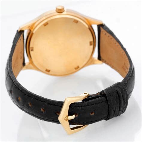 Patek Philippe Calatrava 18k Yellow Gold Ref 3998 Mens Watch For Sale