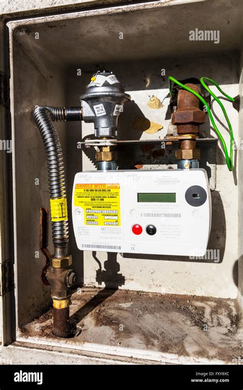 British Gas Smart Meter Monitoring Usage Energy Home Technology Uk Meters Metering Real Time