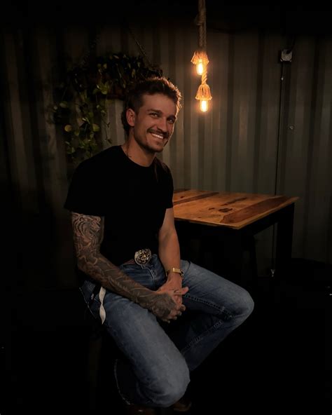 Carson Barry Carson Barryyy • Instagram Photos And Videos