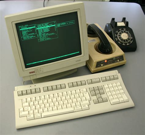 Vt520 Terminal With Modem