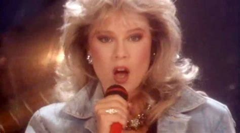 Samantha Fox Nothings Gonna Stop Me Now