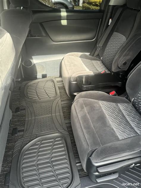 Toyota Alphard 2 4l 2017 Ja 7 000 000 №2433736 In Saint James Alphard Sell Buy Ads On