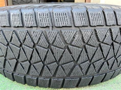 Bridgestone Blizzak DM-V2, 265/60 R18 110R, 18", 1 шт, 265 мм, 60 % ...