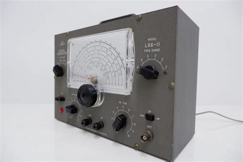Yahooオークション 【通電確認済】leader Lsg 11 Signal Generator
