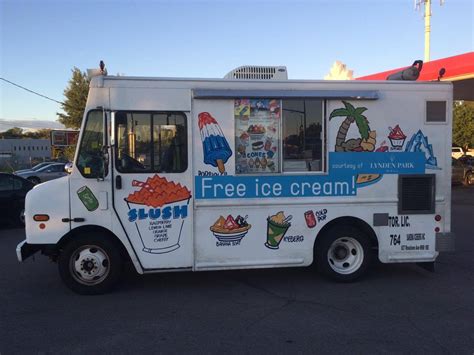 Best Ice Cream Truck Company In Toronto And Gta Mr Iceberg