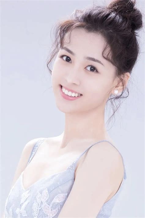 Ding Xiao Ying ⋆ Global Granary Ding Xiao Ying ⋆ Global Granary