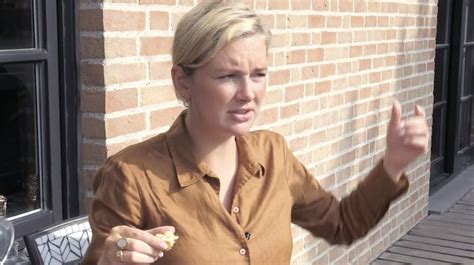 Fans In Grote Tranen Martien Meiland Geeft Aan Dat Chateau Meiland