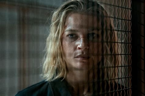 Exterritorial Film ∣ Kritik ∣ Trailer Filmdienst
