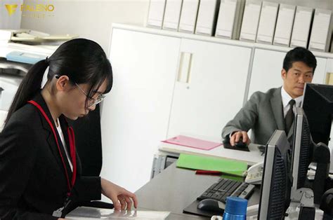 Duga Ppv Fsdss 549 「上司からここに来るように言われました」押しに弱い時田さんは性交命令を断れない都合のいい部下 時田亜美