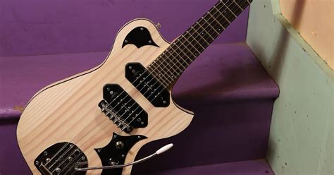 2019 Jake Wildwood Electric Octave Guitar