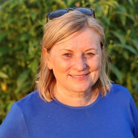 Polly Shute Pollyshute Threads Say More