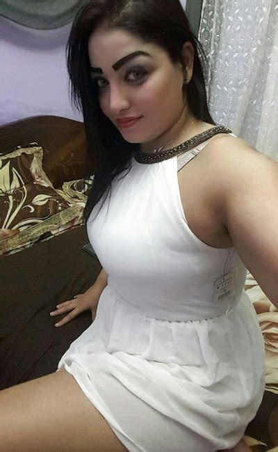 Pin On Ayesha Khan