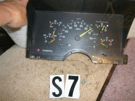 Sell 95 96 97 Chevy Blazer S10 Jimmy Speedometer Cluster Instrument Gauge At 169k In Montague