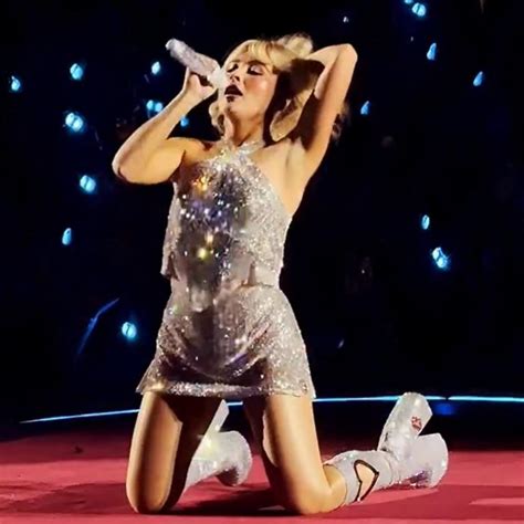 Sabrina Carpenter Slammed For X Rated Move At Concert Au