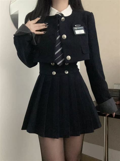 短款西装外套jk制服美式学院风套装女春秋款高腰显瘦百褶裙三件套 阿里巴巴