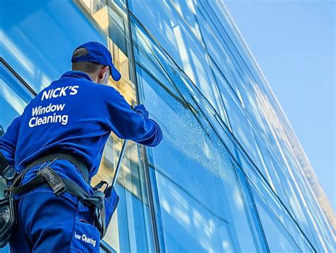 The Best Way To Clean Outside Windows From Old School Tricks To Pro