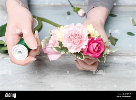 Florist At Work How To Make A Wrist Corsage Step By Step Tutorial