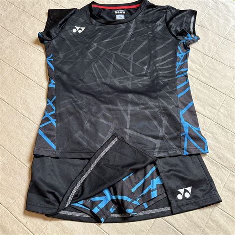 ☆新品未使用☆ ヨネックス テニスウェア 新品未使用品】yonex テニスウェア カラフル Yonex テニスウェア 上下セット