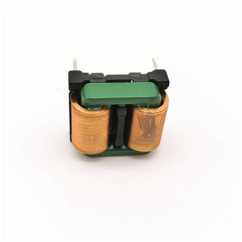 Magnetic Common Mode SMD Power Inductor Vertical 15mH Inductance Flat Wire