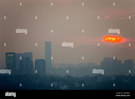 Mexico City Lomas De Chapultepec Setting Sun Sunset Clouds Haze Hazy