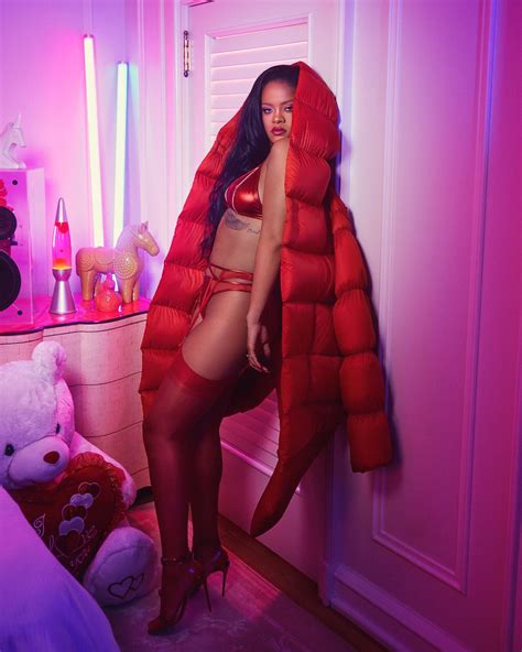 Rihanna Sex Body In Red Lingerie And Stockings Photoshoot Hot Celebs Home