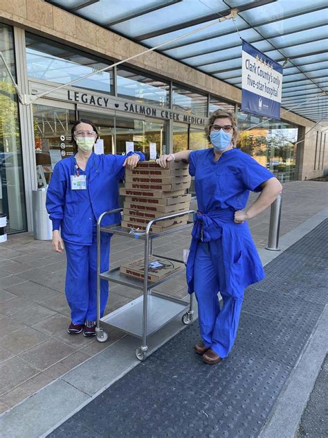 Battle Ground Businesses Step Up To Feed Healthcare Workers