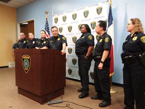 Houston Cop Who Led A Deadly Drug Raid May Have Lied About Informant